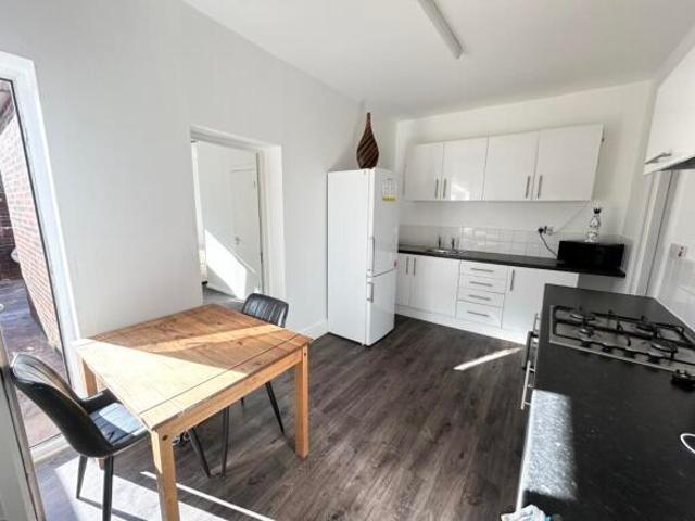 1 bedroom terraced house for rent in Brown Street, Salford, M6