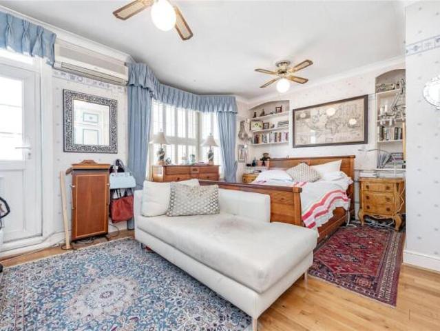 4 bedroom terraced house for rent in Burnfoot Avenue, Munster Village, SW6