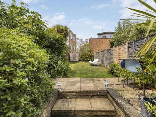 4 bedroom terraced house for rent in Burrard Road, West Hampstead NW6