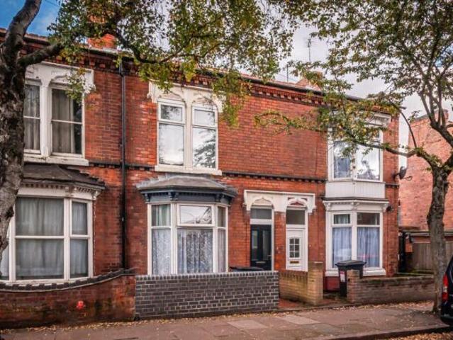 4 bedroom terraced house for rent in Gaul Street, Leicester LE3 0AU, LE3