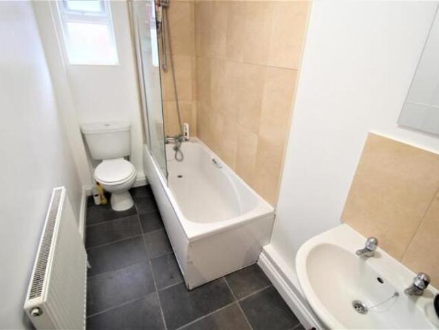 4 bedroom terraced house for rent in Granby Grove, Headingley, Leeds, West Yorkshire, LS6