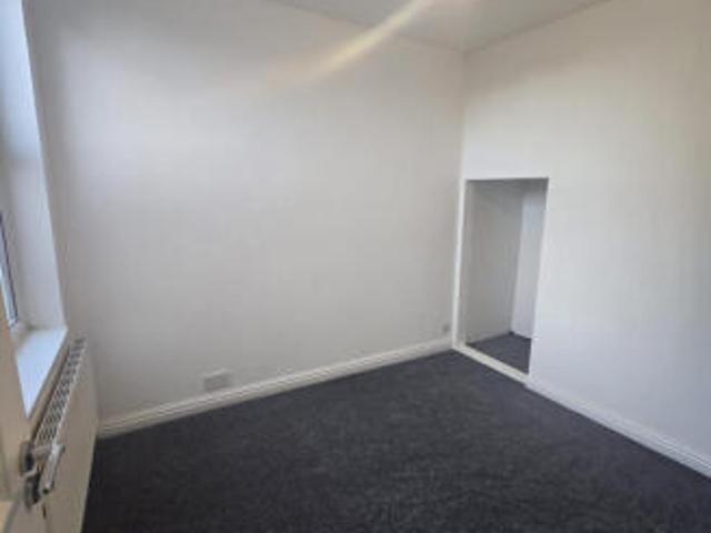 4 bedroom terraced house for rent in Greswolde Road, Birmingham, West Midlands, B11
