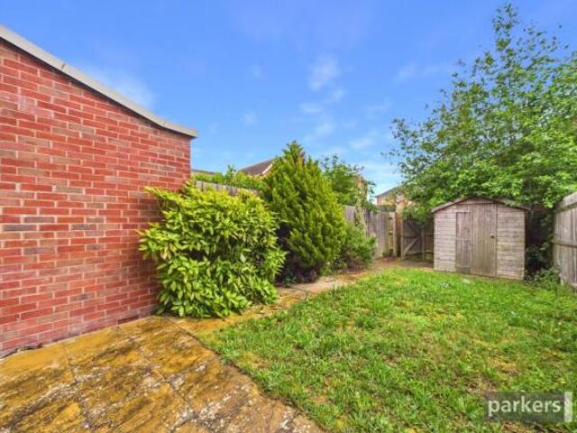 4 bedroom terraced house for rent in Dahlia, Woodley, Reading, Berkshire, RG5