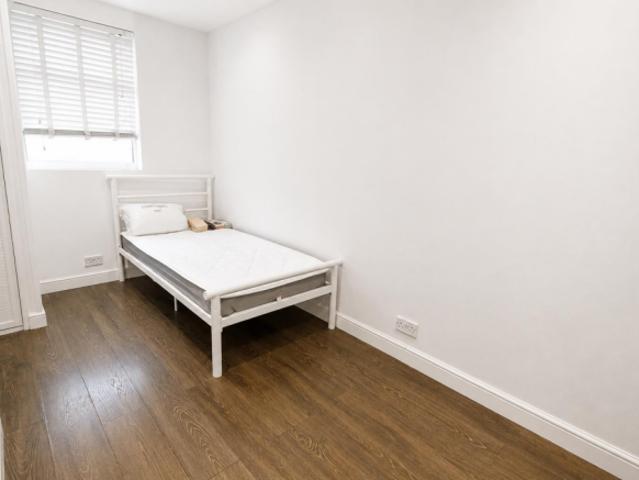 4 bedroom terraced house for rent in Dean Street, Stoke, Coventry, CV2