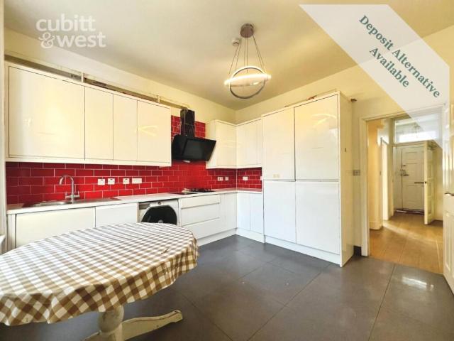 4 bedroom terraced house for rent in DEPOSIT ALTERNATIVE AVAILABLE, Franklin Road, BN2