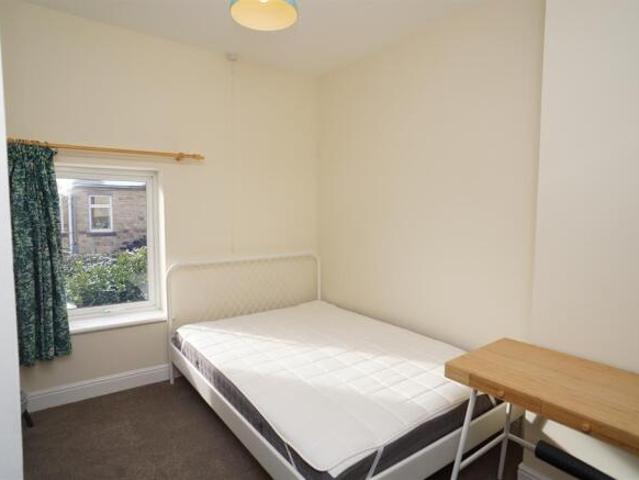 4 bedroom terraced house for rent in Duncan Road, Sheffield, S10