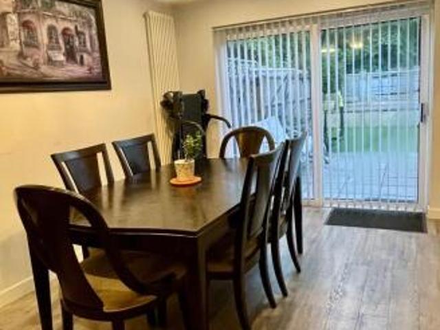 4 bedroom terraced house for rent in Eastleigh Close, Sutton, Surrey, SM2