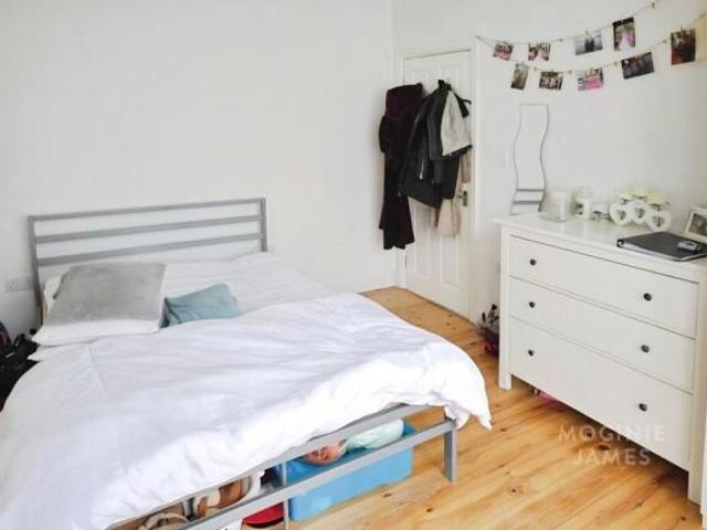 4 bedroom terraced house for rent in Edington Avenue, Heath, Cardiff, CF14