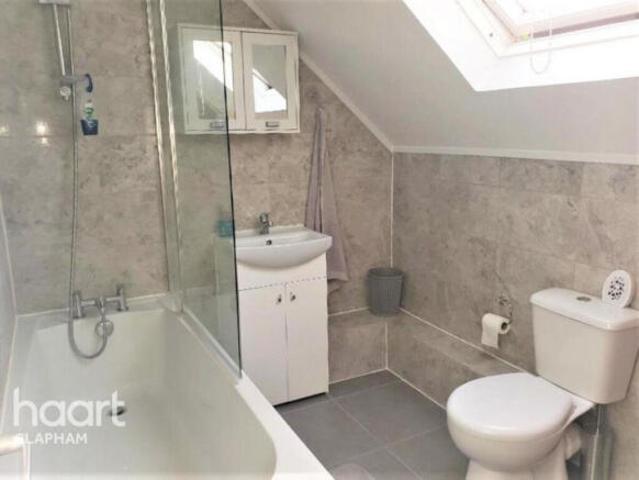 4 bedroom terraced house for rent in Fawcett Close, London, SW11