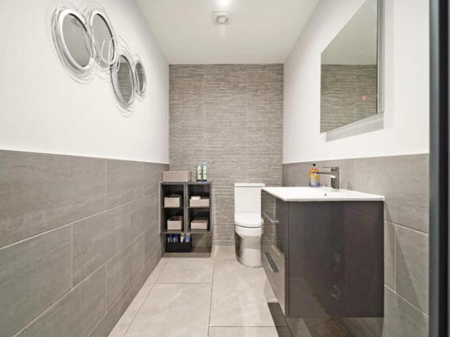 4 bedroom terraced house for rent in Fenton Road, Harrow, HA2