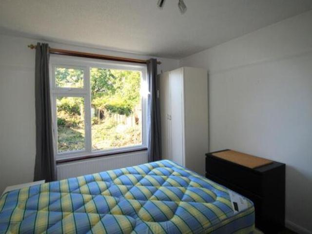 4 bedroom terraced house for rent in Fifth Avenue, Bristol, BS7