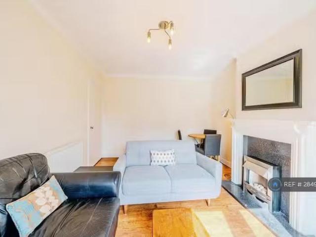 4 bedroom terraced house for rent in Filton Avenue, Horfield.
