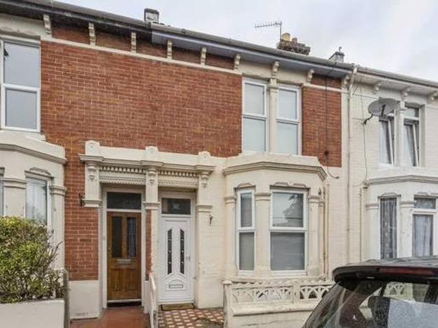 4 bedroom terraced house for rent in Francis Avenue Southsea PO4