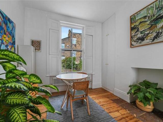 4 bedroom terraced house for rent in Fremont Street, London, E9