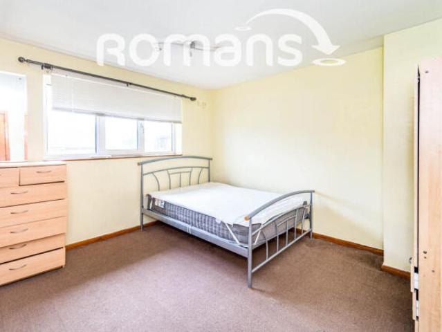 4 bedroom terraced house for rent in Fromond Road, Winchester, Hampshire, SO22