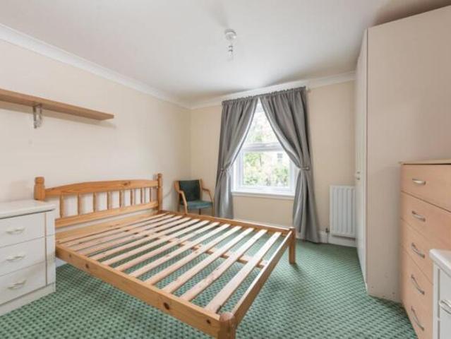 4 bedroom terraced house for rent in Kay Road, London, SW9