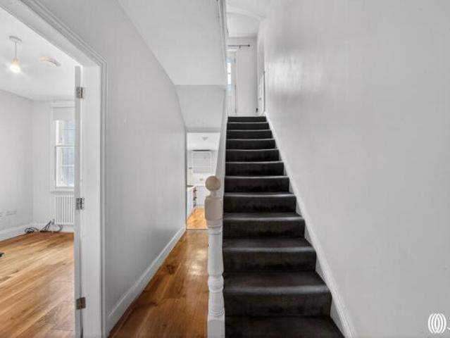 4 bedroom terraced house for rent in King William Walk London SE10