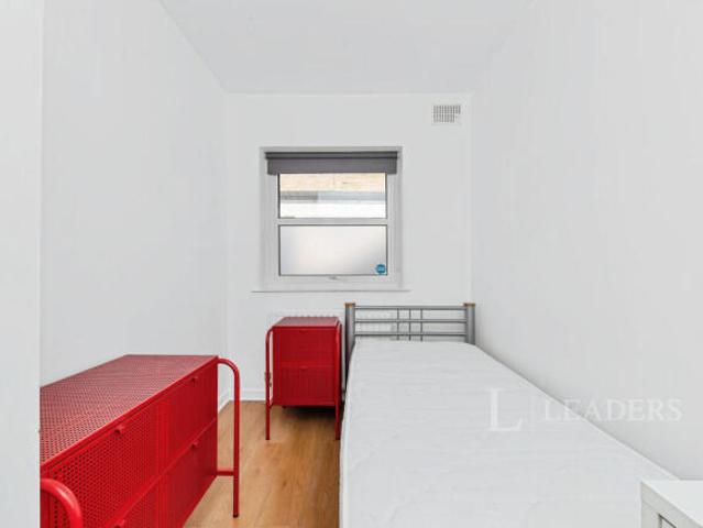 4 bedroom terraced house for rent in Kingston Street, CB1