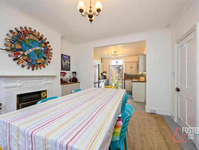 4 bedroom terraced house for rent in Hollingbury Road, Brighton, BN1