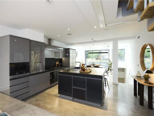 4 bedroom terraced house for rent in Hamilton Gardens, London, NW8