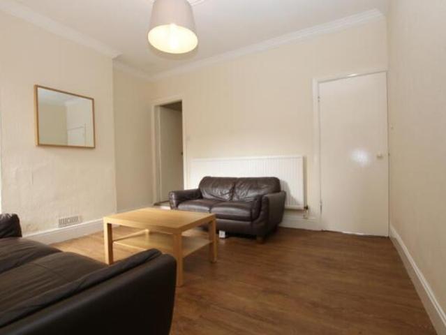 4 bedroom terraced house for rent in Harrow Road, LE3 0JW, LE3