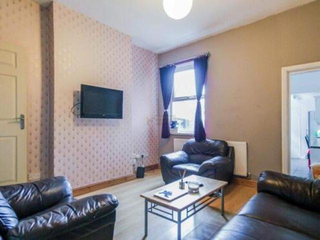 4 bedroom terraced house for rent in Harrow Road, Selly Oak, Birmingham, B29 7DN, B29