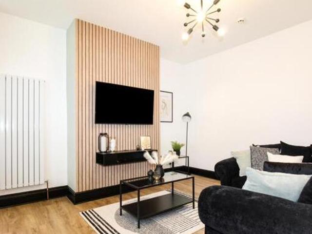 4 Bedroom Terraced House For Rent In Headingley, Leeds
