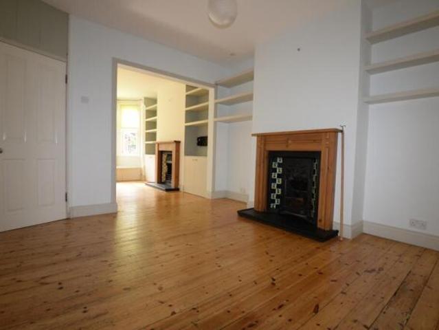 4 bedroom terraced house for rent in Helen Road, Oxford, OX2