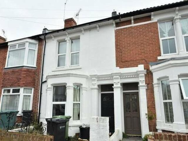4 bedroom terraced house for rent in Henley Road Southsea PO4