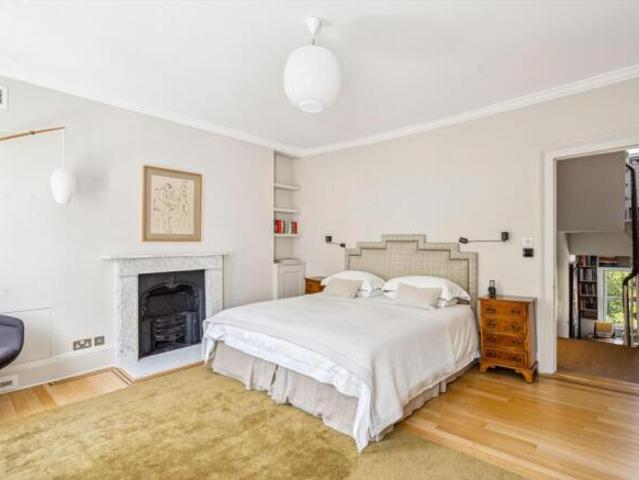4 bedroom terraced house for rent in Hereford Square, South Kensington, London SW7