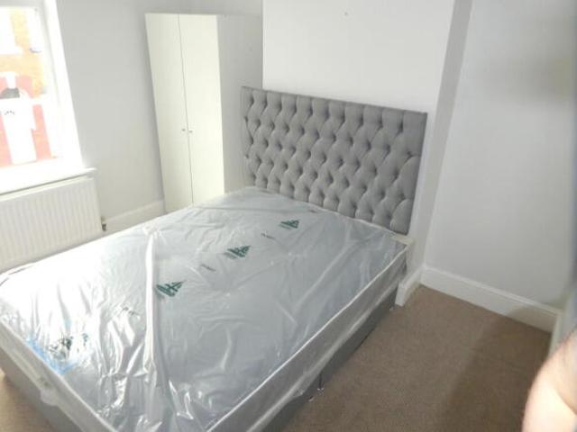 4 bedroom terraced house for rent in Hibbert Street, Rusholme, Manchester, M14