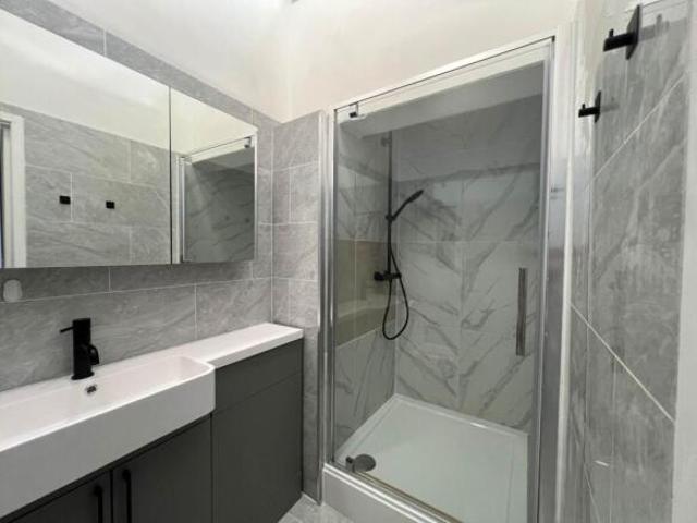 4 bedroom terraced house for rent in High Trees, Brixton, SW2