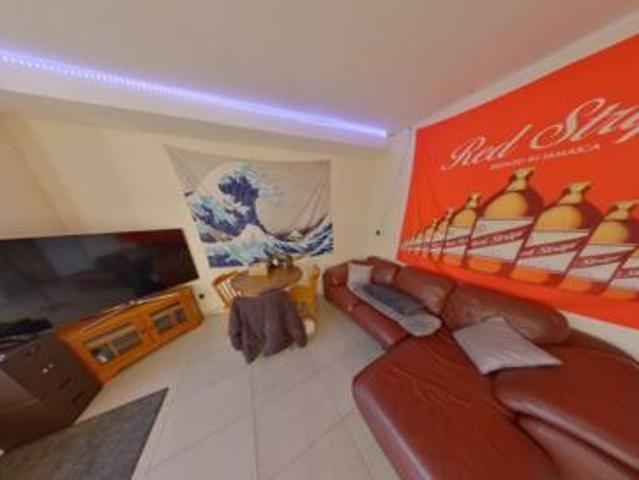 4 Bedroom Terraced House For Rent In Hyde Park, Leeds