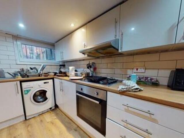 4 Bedroom Terraced House For Rent In Hyde Park