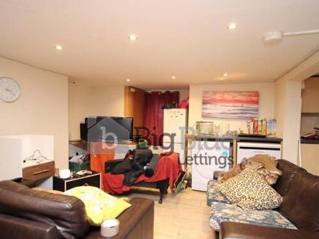 4 Bedroom Terraced House For Rent In Hyde Park