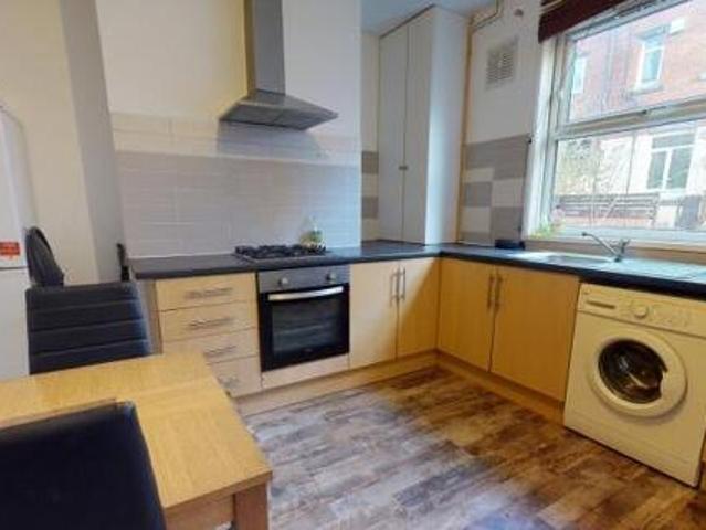 4 Bedroom Terraced House For Rent In Hyde Park