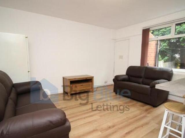 4 Bedroom Terraced House For Rent In Hyde Park