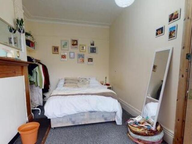 4 Bedroom Terraced House For Rent In Hyde Park