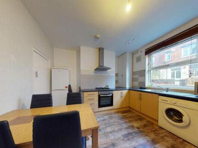 4 Bedroom Terraced House For Rent In Hyde Park