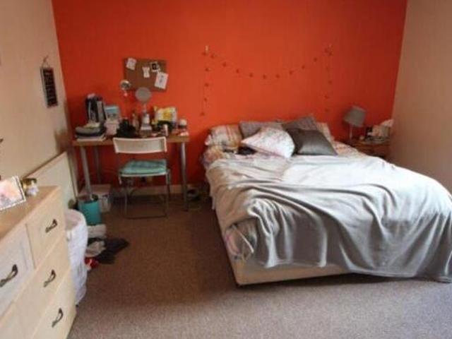 4 Bedroom Terraced House For Rent In Hyde Park
