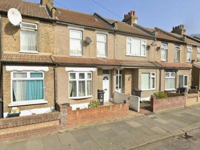 4 Bedroom Terraced House For Rent In Ilford
