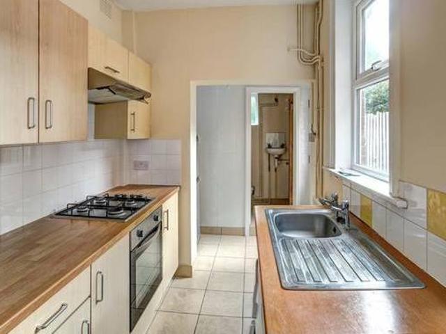 4 bedroom terraced house for rent in Onley Street Norwich NR2 2EA NR2