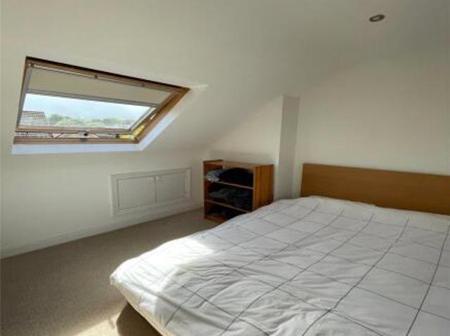 4 bedroom terraced house for rent in Oldfield Lane, Bath, BA2