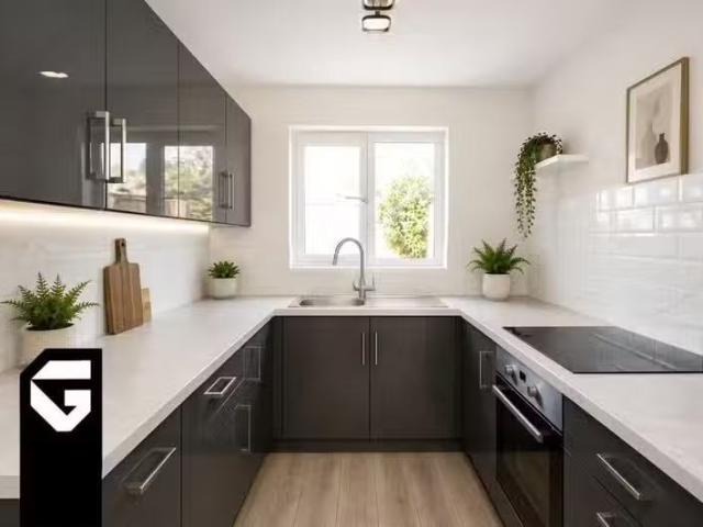 4 bedroom terraced house for rent in Orchard Vale, BS15
