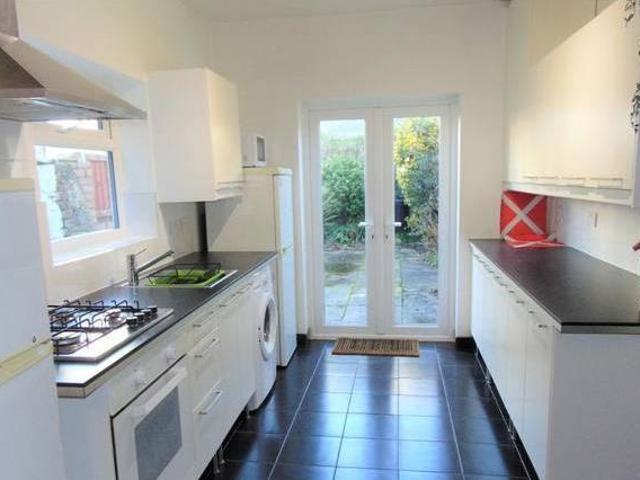 4 bedroom terraced house for rent in Orchard Road Southsea Hampshire PO4