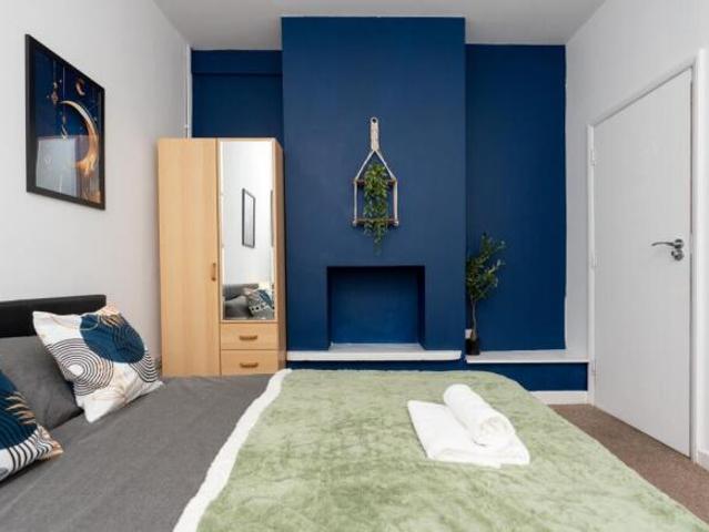 4 bedroom terraced house for rent in Orchard Road, Southsea, Portsmouth, PO4