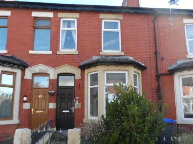 4 bedroom terraced house for rent in Oxford Road Blackpool FY1 3QL FY1