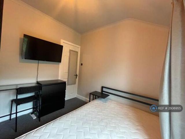 4 bedroom terraced house for rent in Lound Road, Norwich, NR4