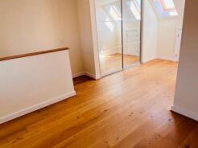 4 bedroom terraced house for rent in Longships Way, Reading, RG2