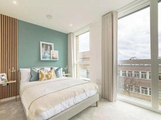 4 Bedroom Terraced House For Rent In London, Greater London